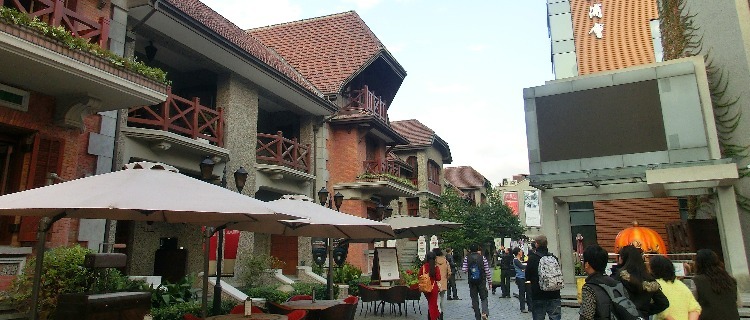 French Concession Shanghai - the most prosperous area in Old Shanghai