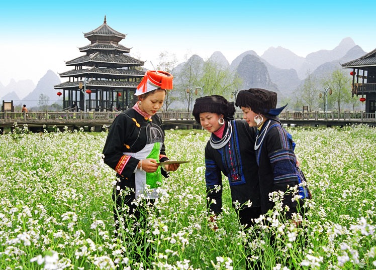 Qingming Festival 2024, A Day for Tomb Sweeping to Honor Ancestors