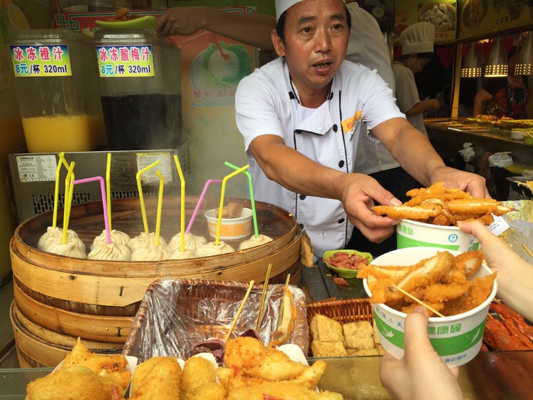 Chinese food culture, Eating Traditions