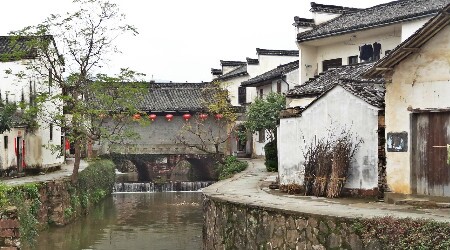 Tangmo Ancient Village