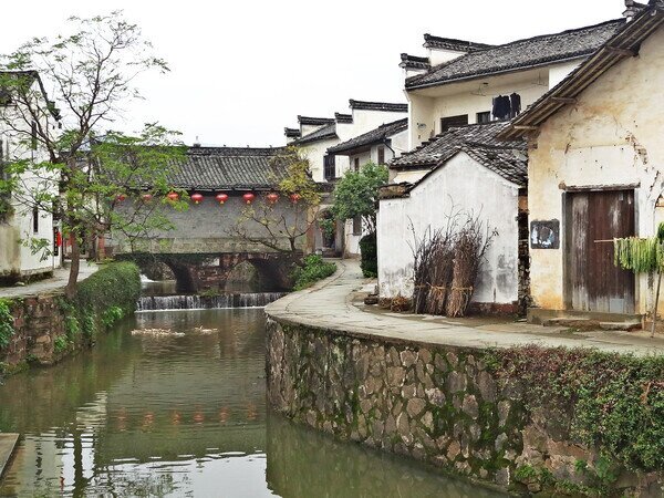 Tangmo Ancient Village
