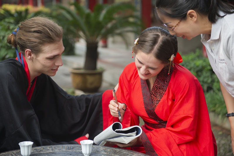 Top 9 Traditional Chinese Clothing for Male and Female