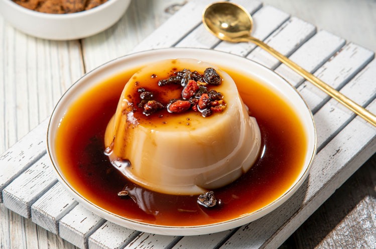 Top 26 Popular Chinese Desserts/Snacks You Should Try